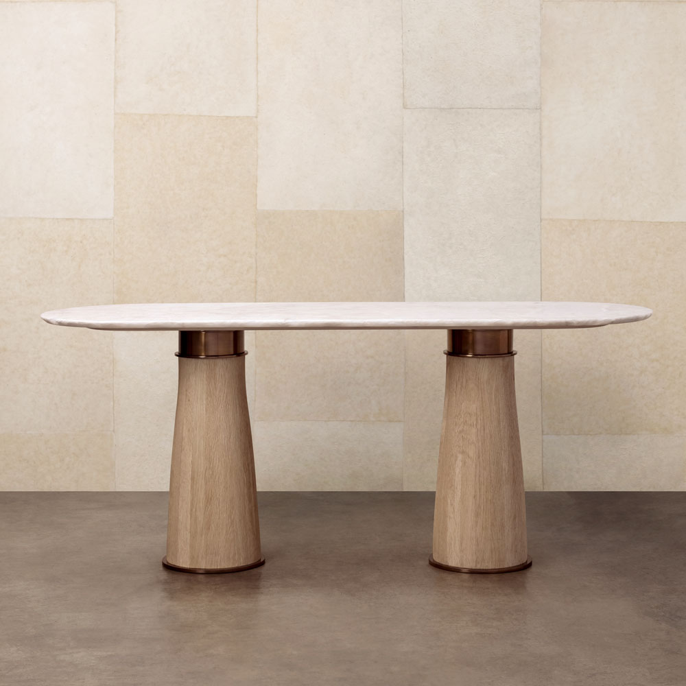 CAMDEN SVELTE TABLE