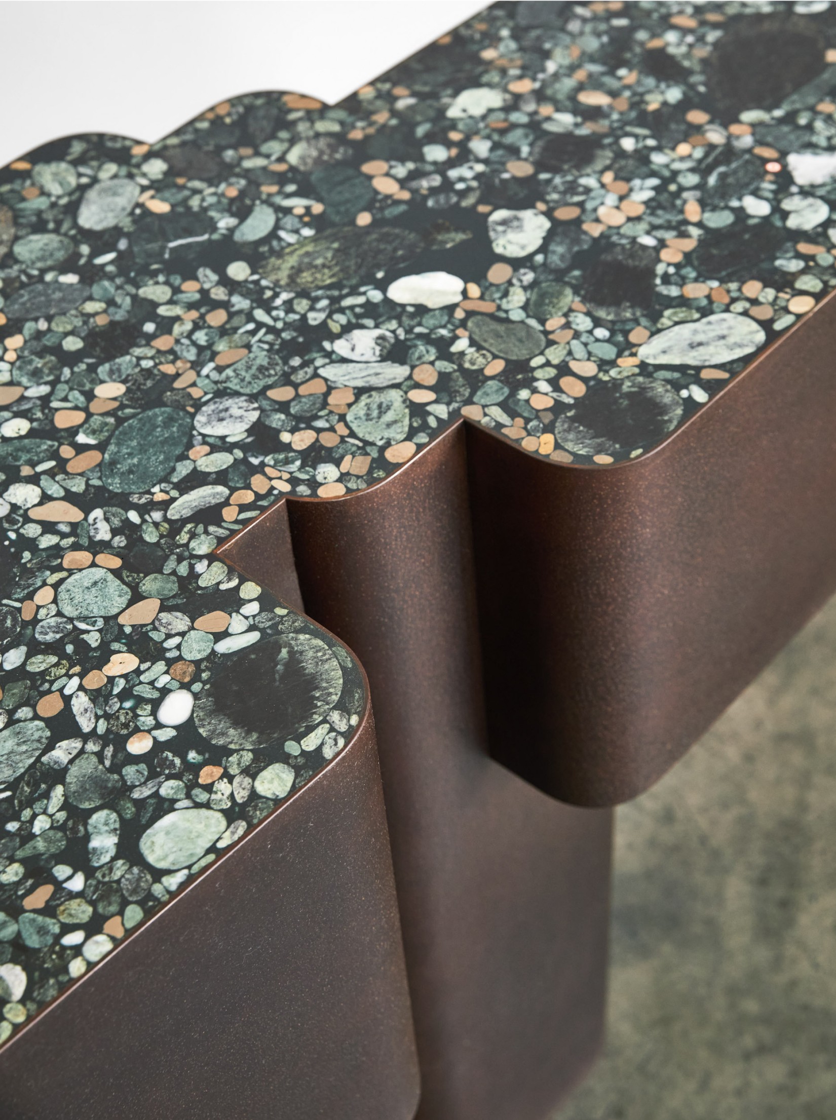 KELLY WEARSTLER X FARROW & BALL