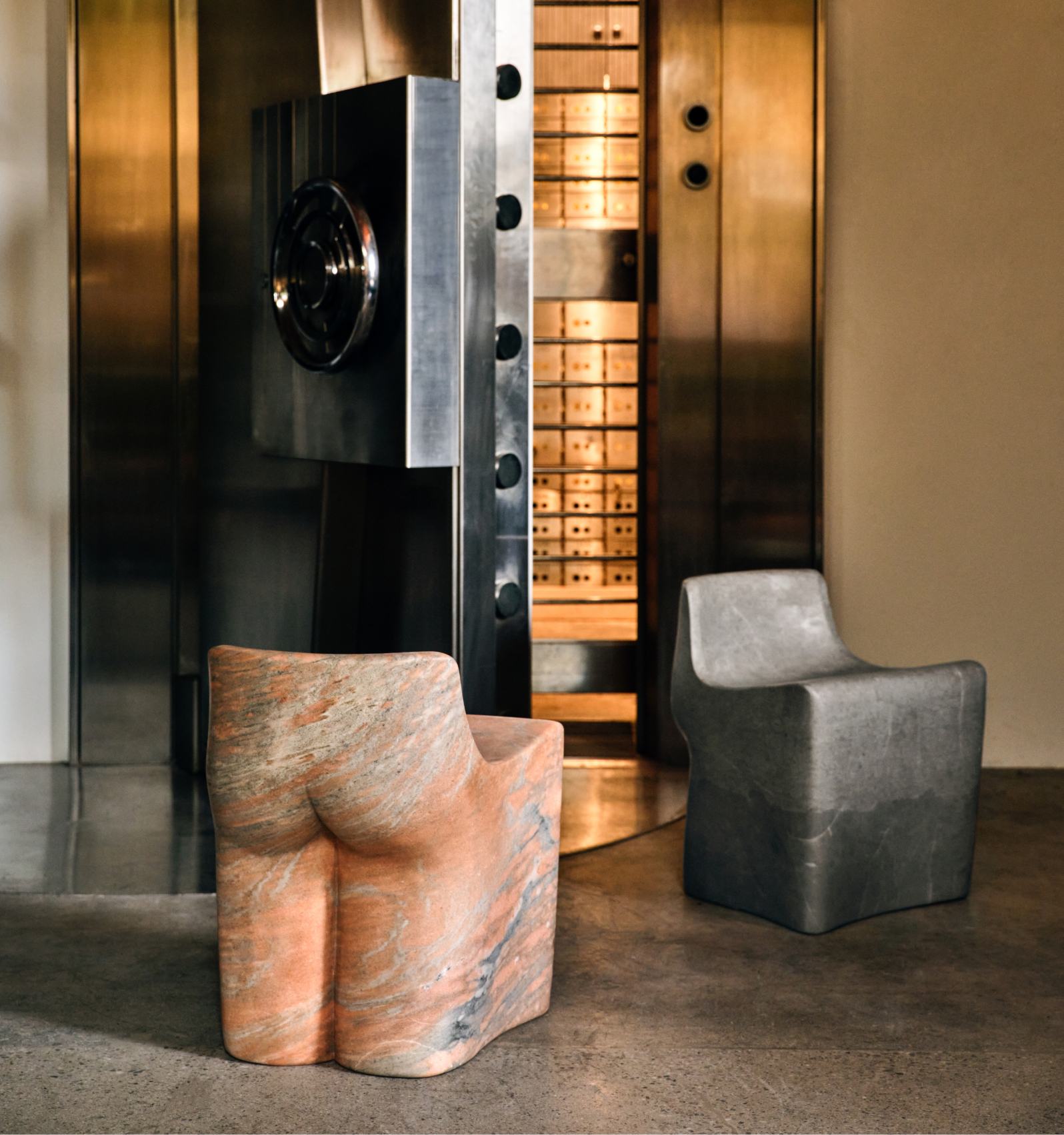 Esfera Ottoman | Kelly Wearstler