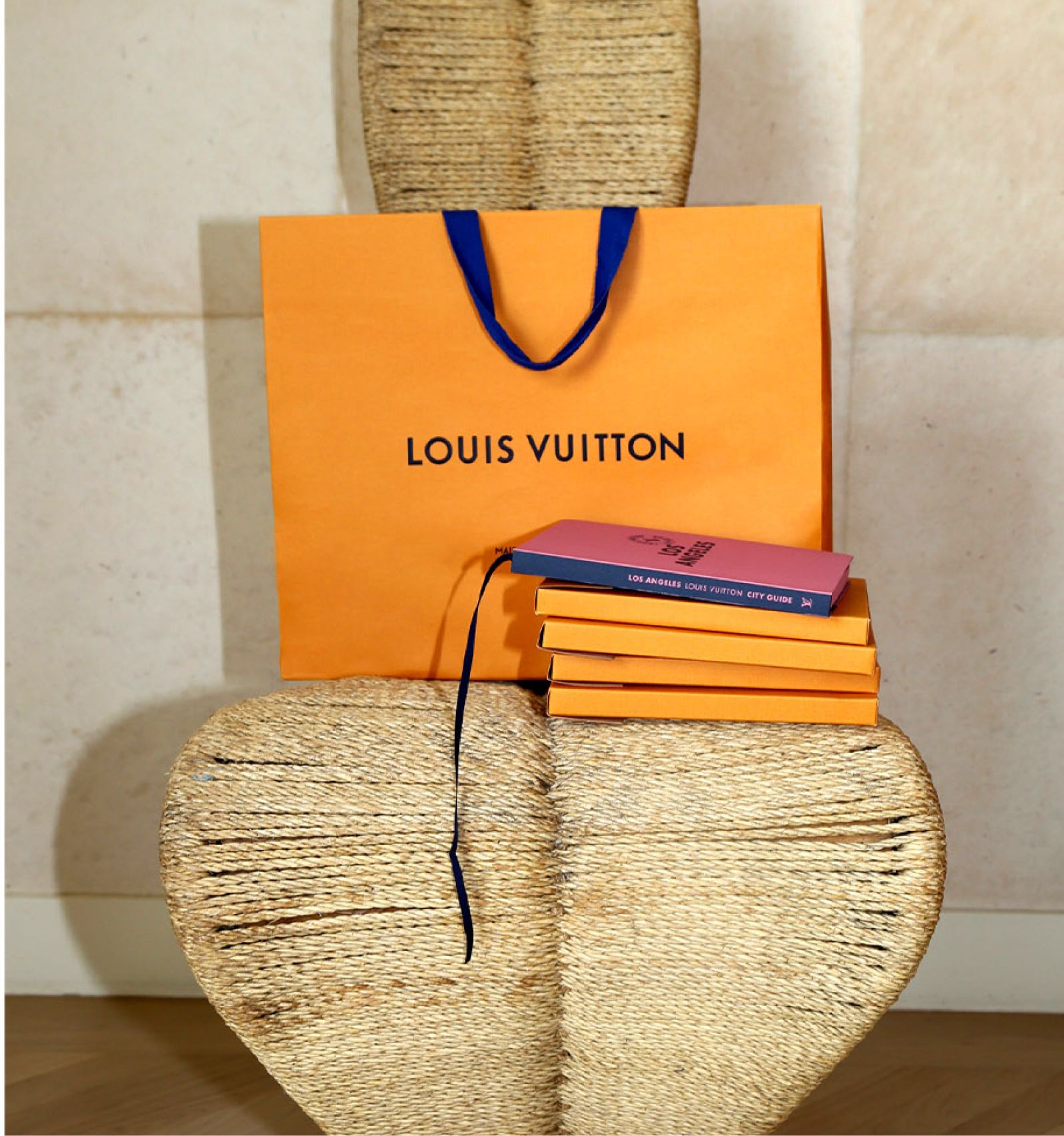 OPTIC VESSEL VASE