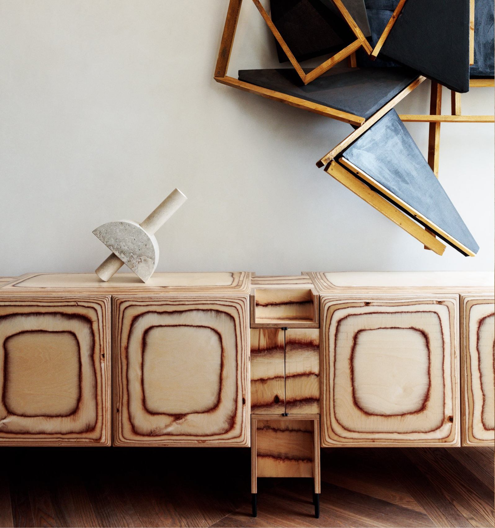 Echo Stool | Kelly Wearstler