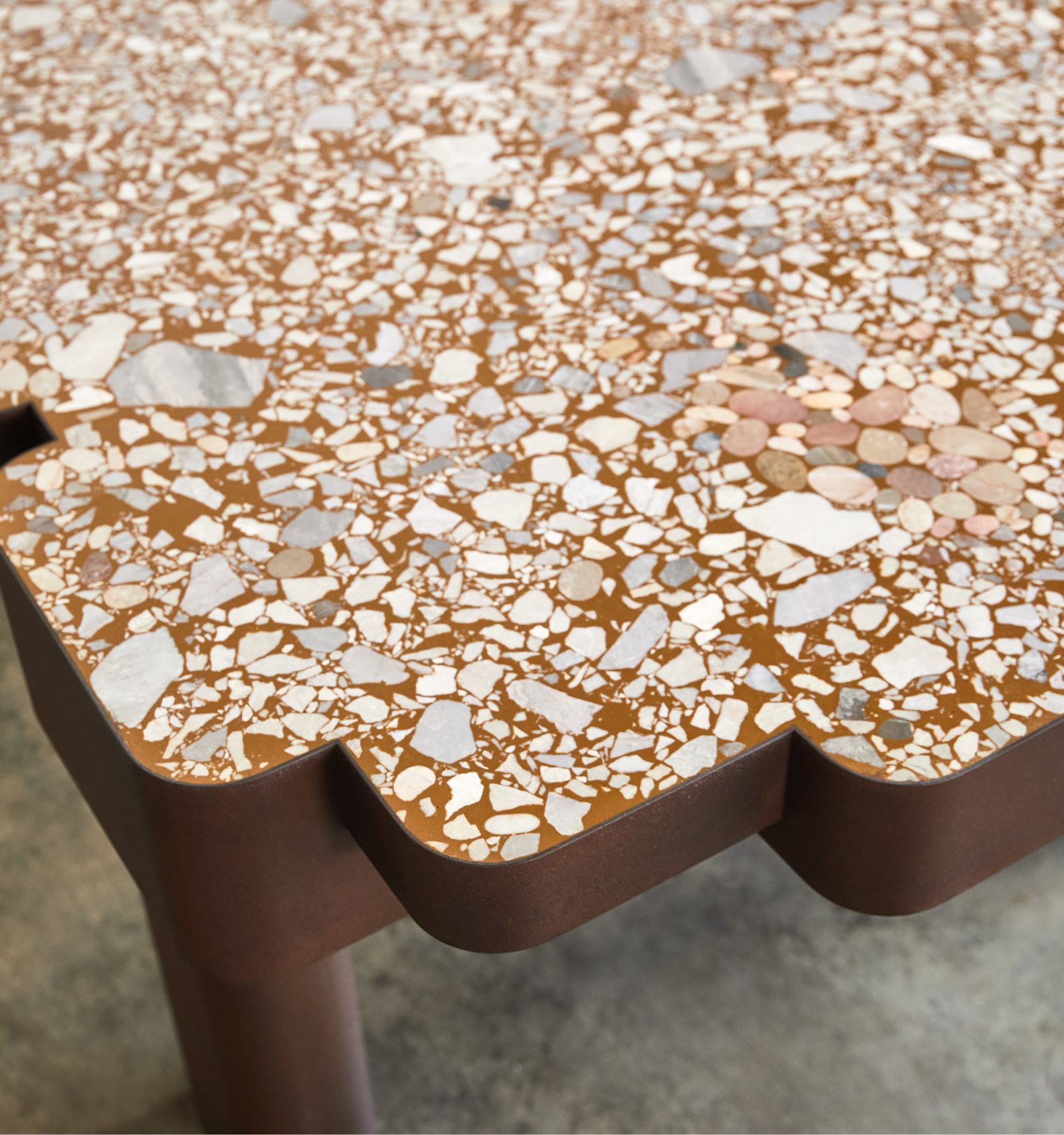 Echo Stool | Kelly Wearstler